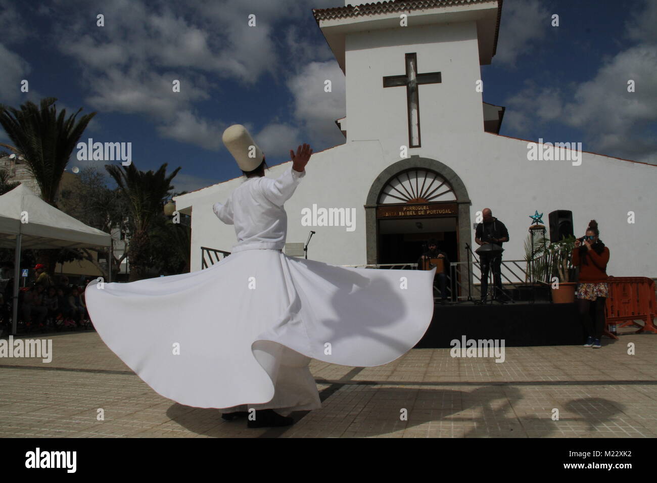 Inter religious group hi-res stock photography and images - Alamy
