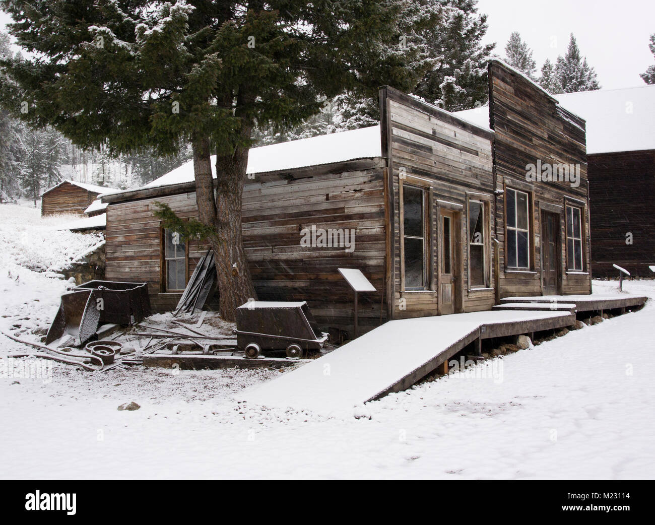 False front hi-res stock photography and images - Alamy