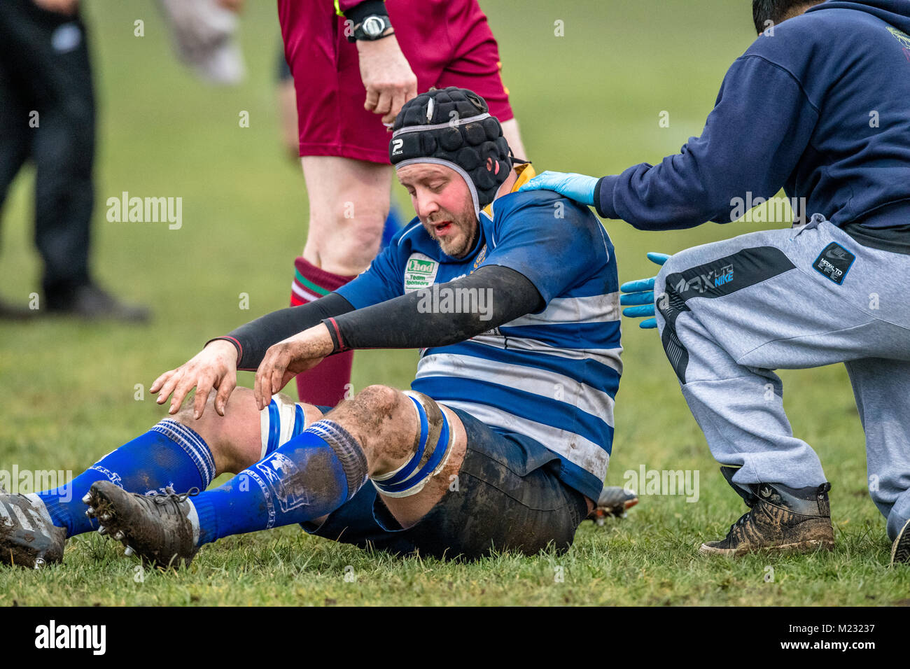 Checking for back and neck injuries on an amateur Rugby union club ...