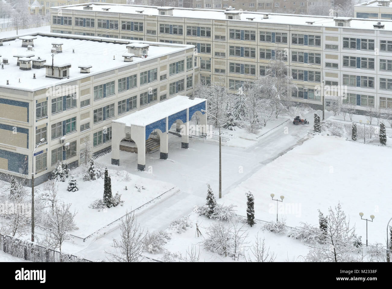 Windstorm blizzard hi-res stock photography and images - Alamy