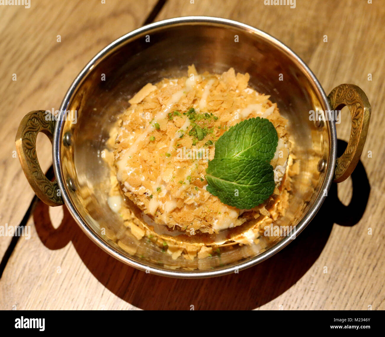 Indian halva hi-res stock photography and images - Alamy