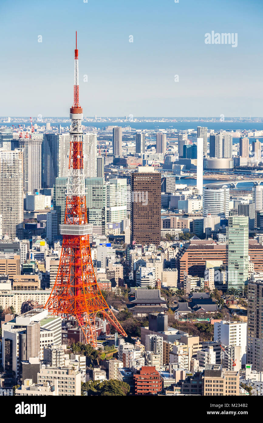 Tokyo Tower with skyline in Tokyo Japan Stock Photo - Alamy