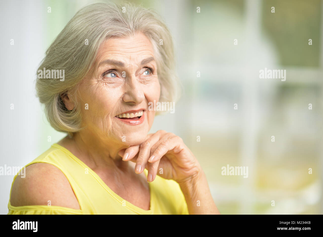 beautiful senior woman Stock Photo - Alamy