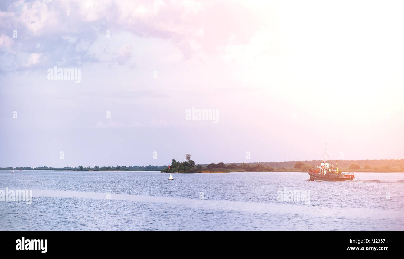 Landscape lake. Texture of water. The lake is at dawn. The mouth Stock ...