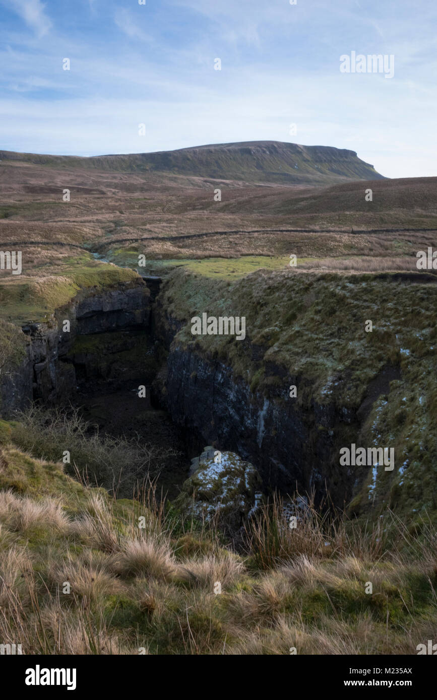 Looking towards Pen-y-ghent over Hull Pot in the Yorkshire Dales Stock ...