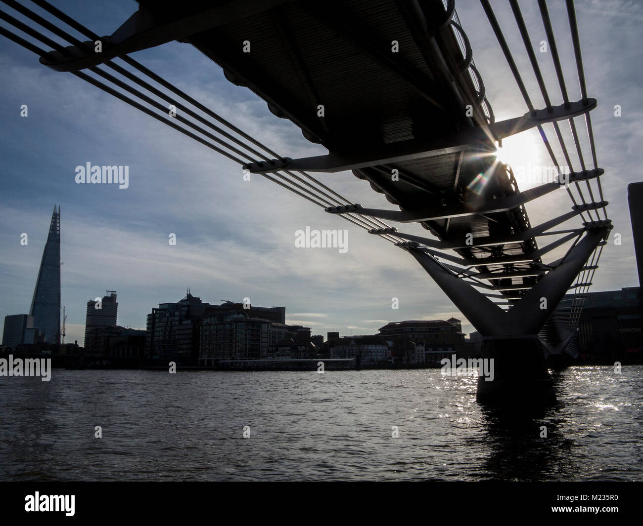 Rising sun bridge hi-res stock photography and images - Alamy