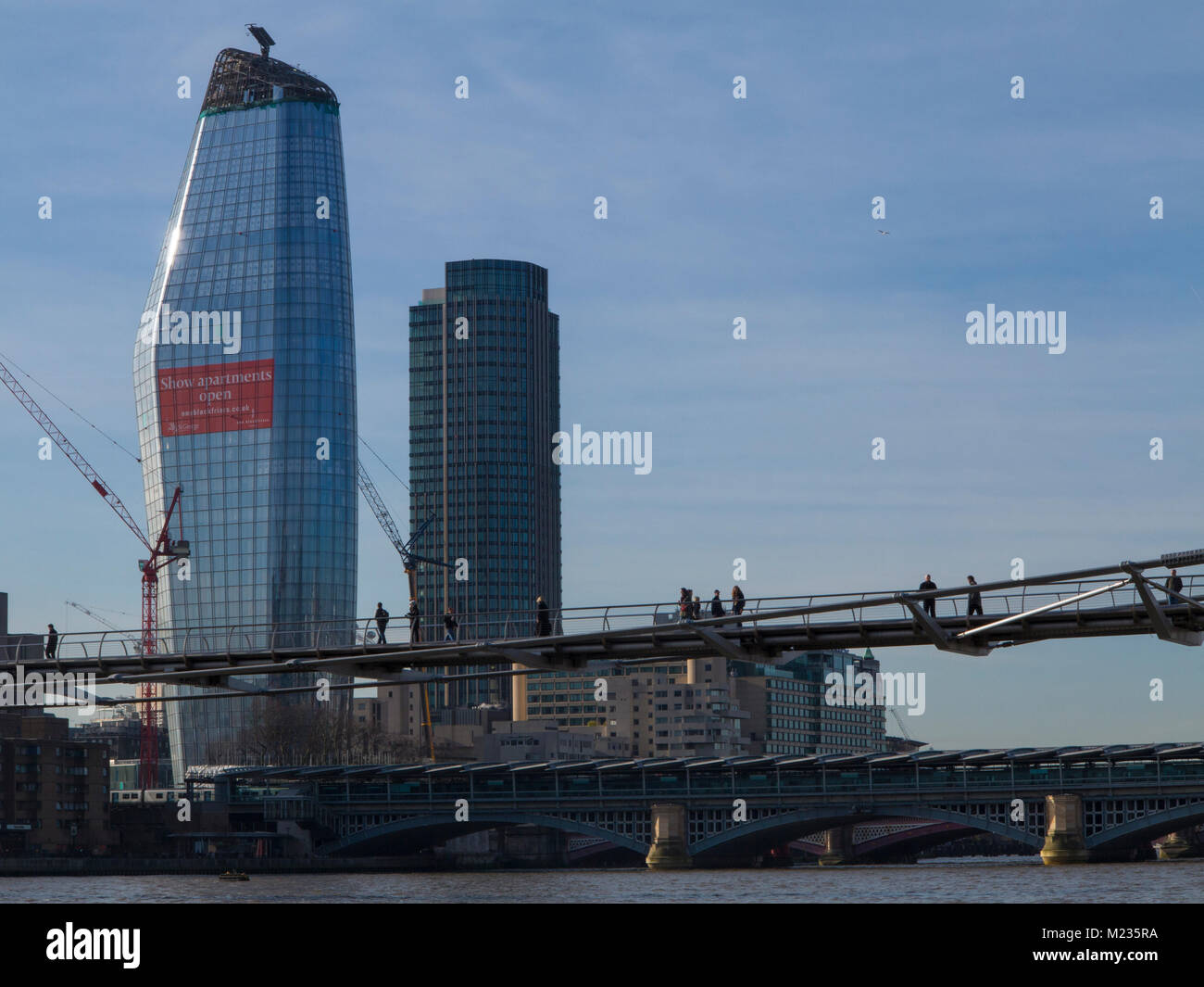'The Vase', London's newest skyscraper nearing completion in 2018 Stock ...