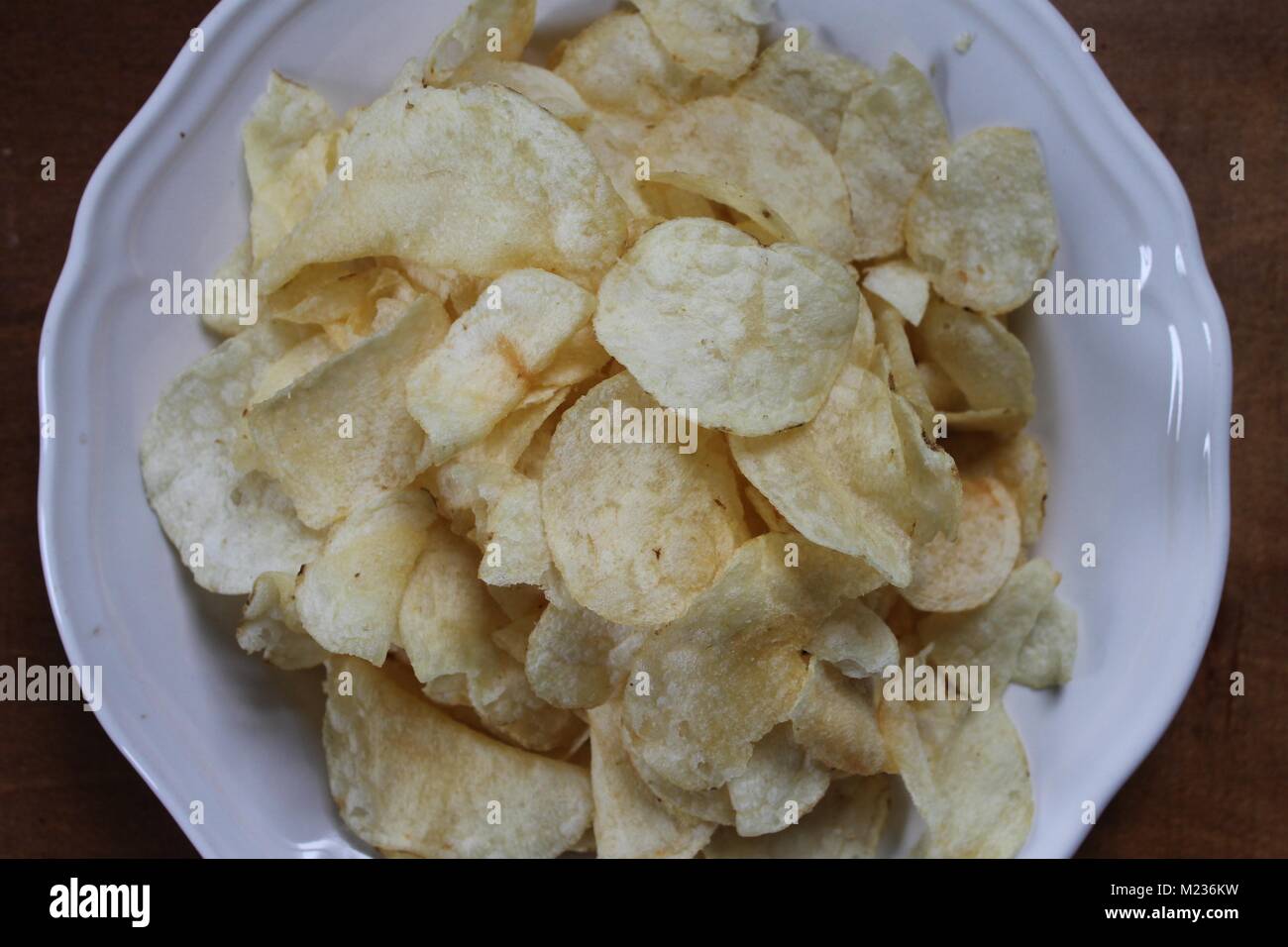 plain potato chips on the side Stock Photo - Alamy