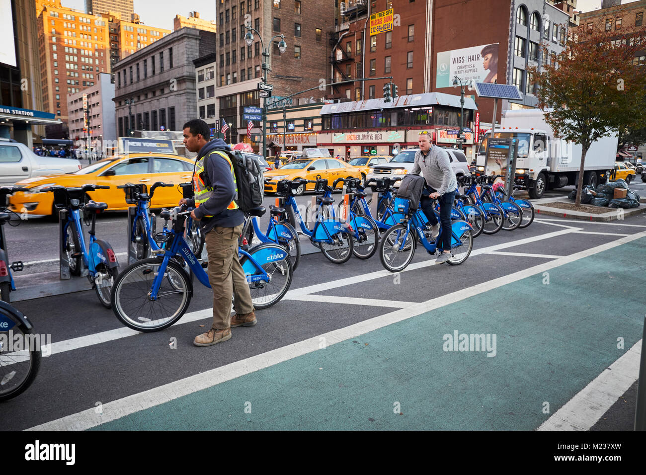 Citi Bike New York cities Official Bike Sharing System on 8th Avenue ...