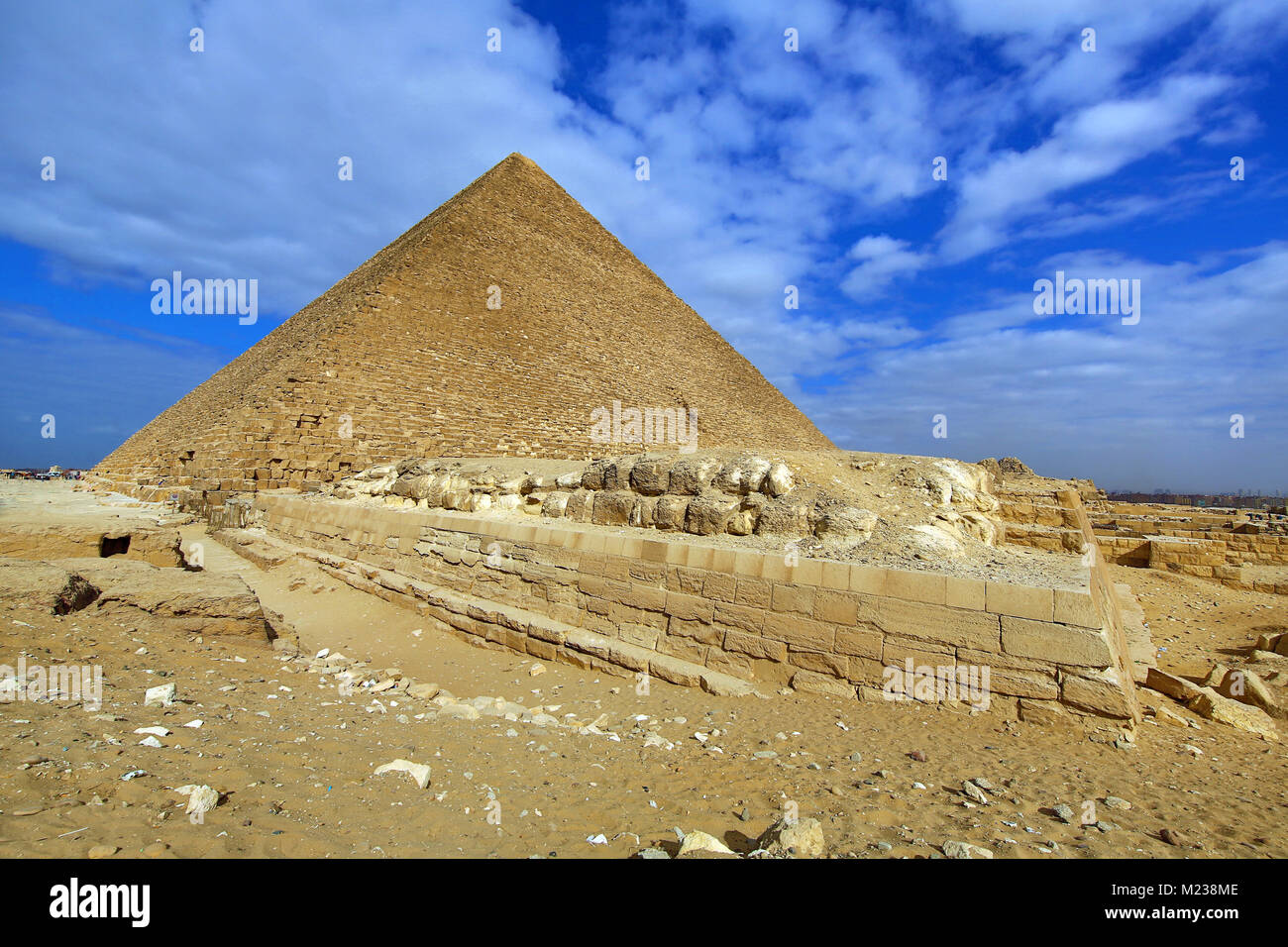 The Great Pyramid of Khufu (or Cheops) on the Giza Plateau, Cairo ...