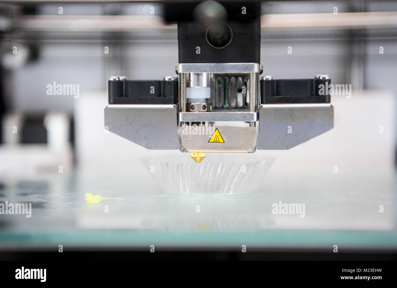 A Ultimaker 2 3d digital printer in use in a laboratory Stock Photo - Alamy