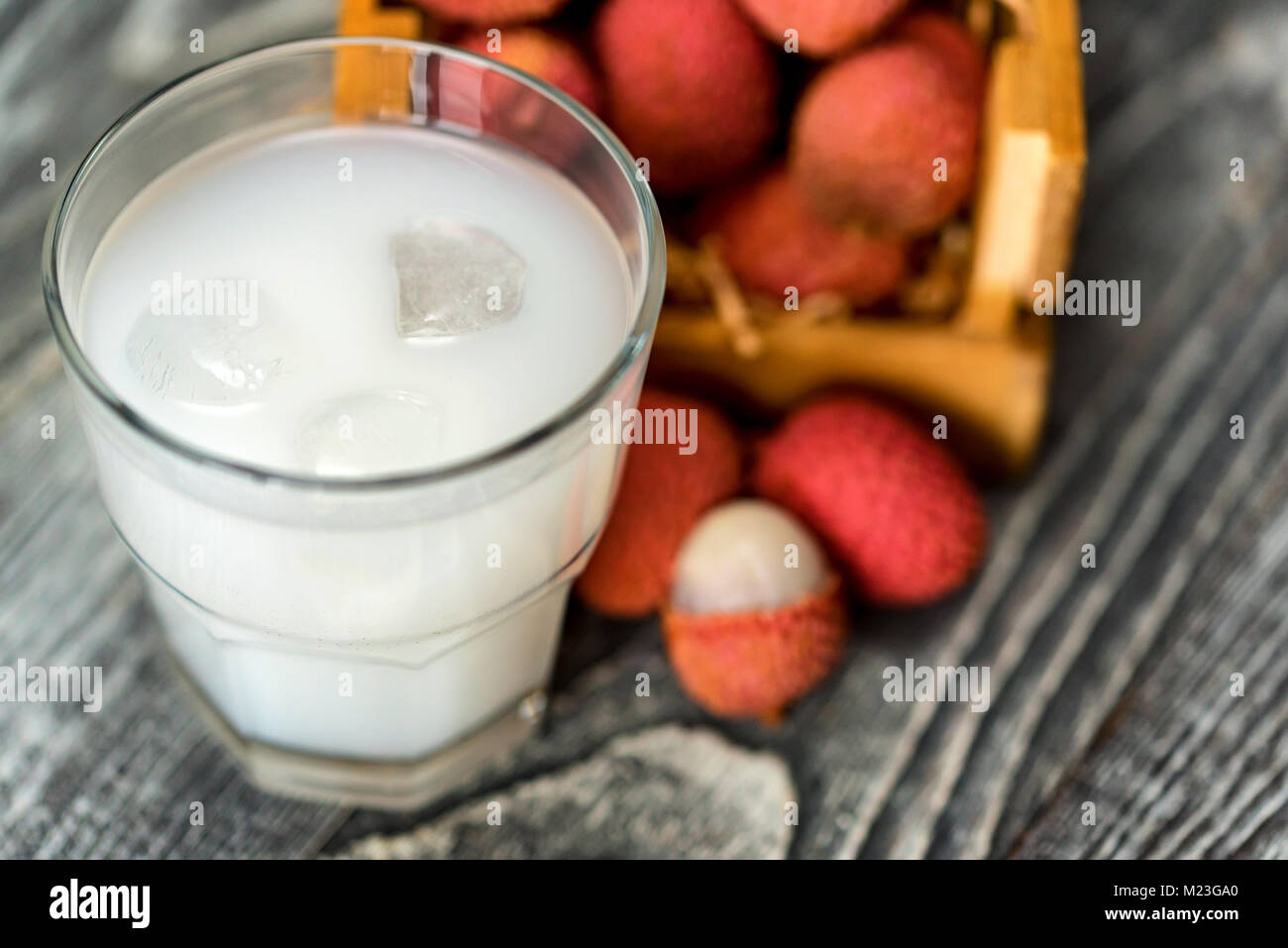 Closeup of fresh lychee juice with fruits Stock Photo - Alamy