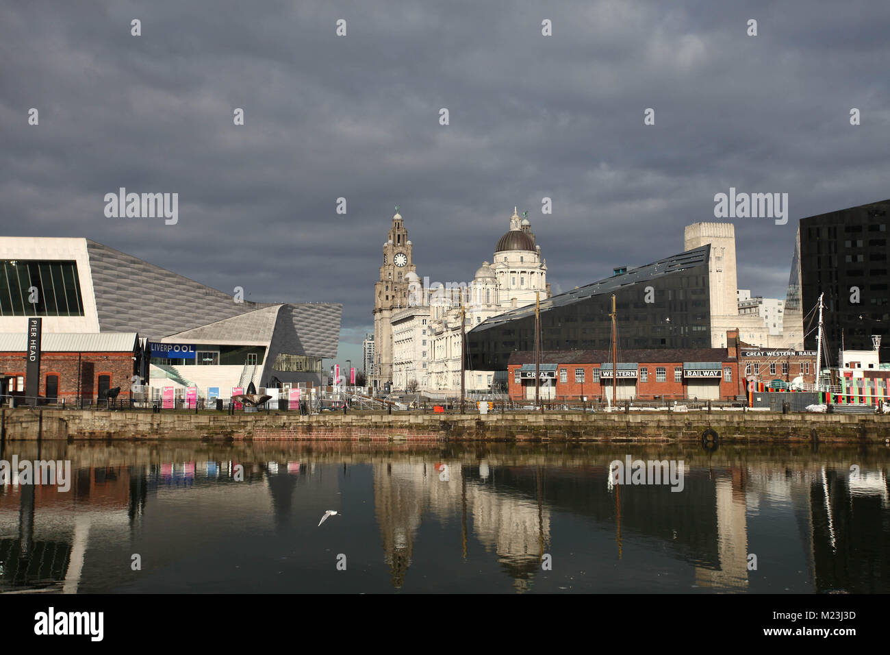 One albert quay quay hi-res stock photography and images - Alamy