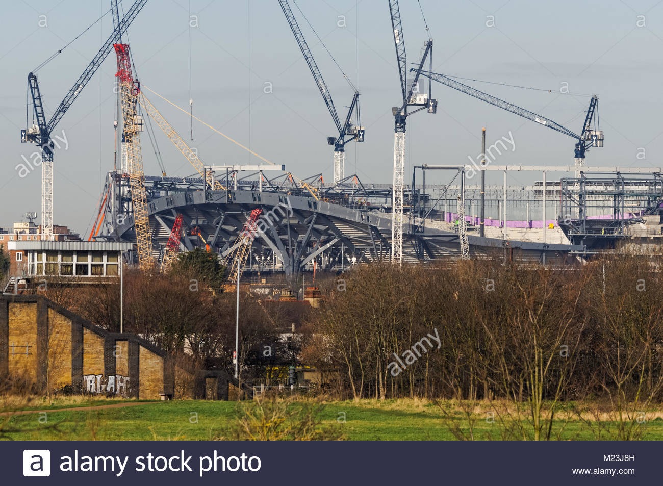 Tottenham Hotspur Stadium Stock Photos & Tottenham Hotspur Stadium ...