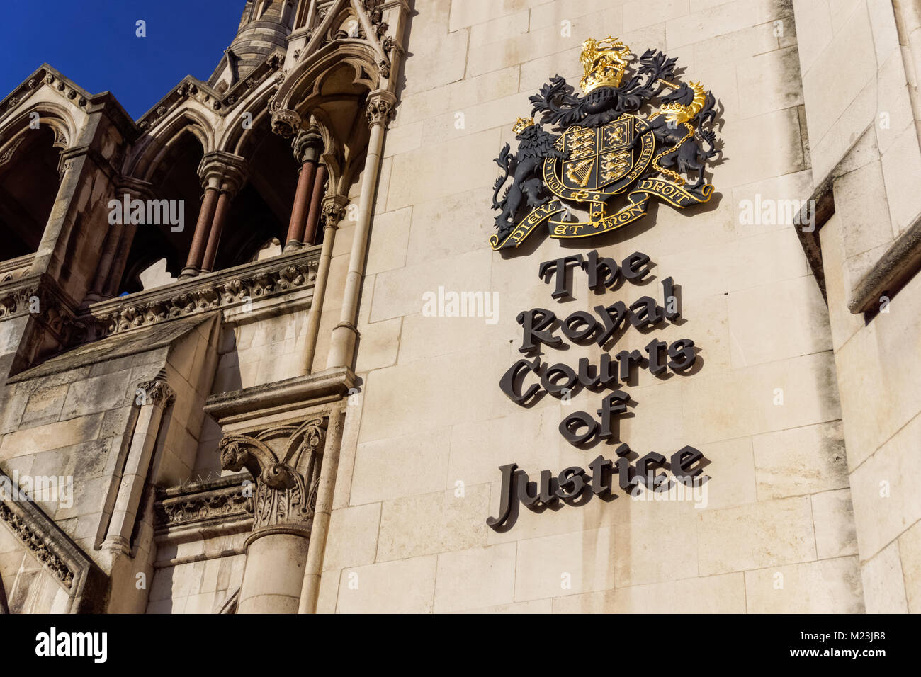 Royal courts justice law courts hi-res stock photography and images - Alamy