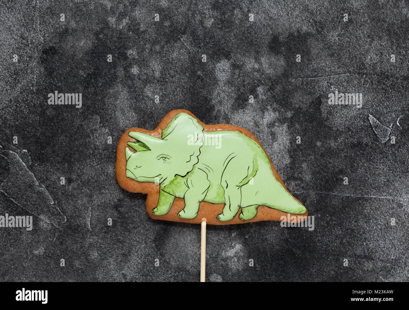 Cartoon dinosaur cooking hi-res stock photography and images - Alamy