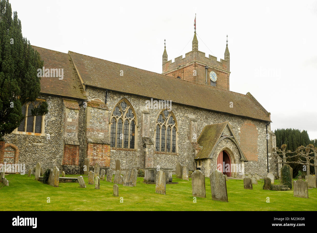 Odiham church hi-res stock photography and images - Alamy