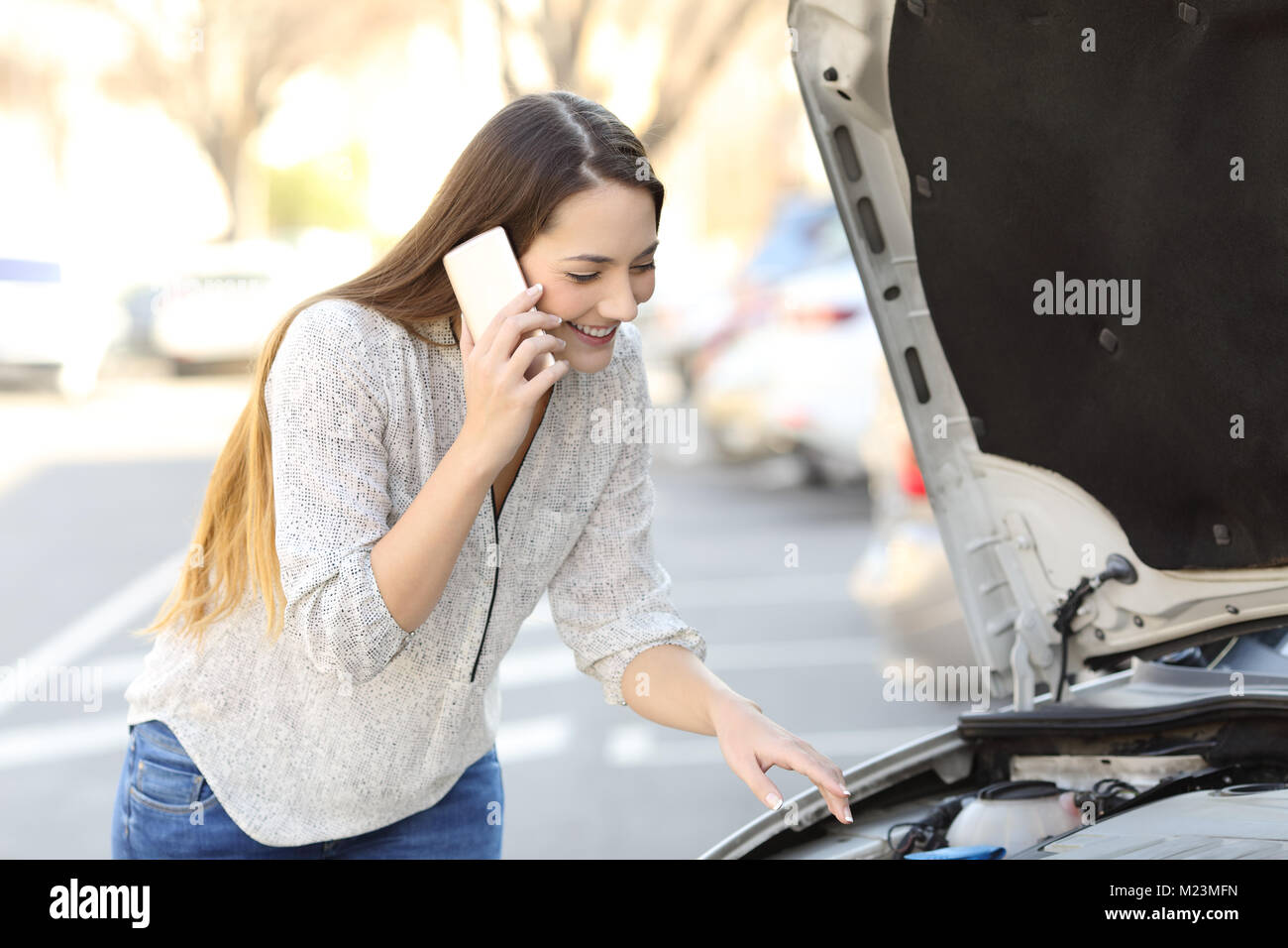 Happy customer car repair hi-res stock photography and images - Alamy