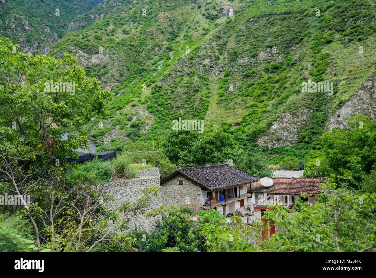 Dege road hi-res stock photography and images - Alamy