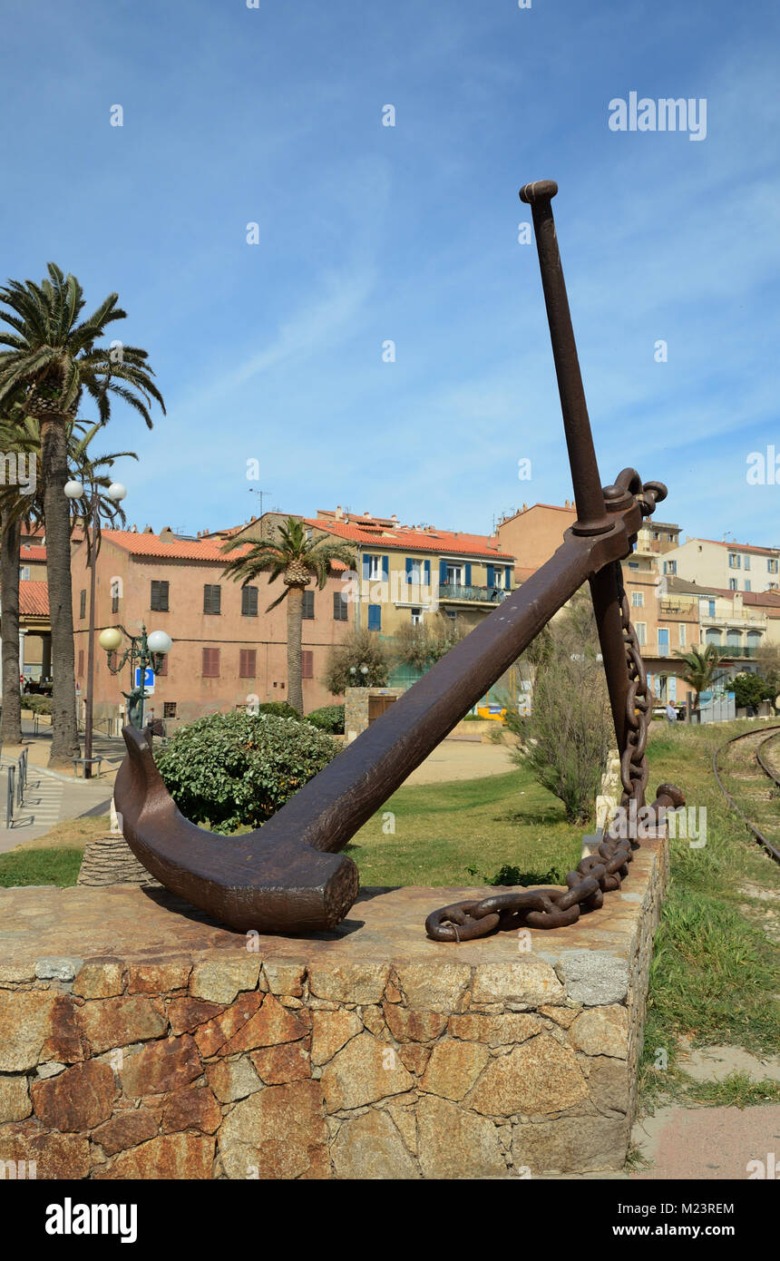 Ancient anchor hi-res stock photography and images - Alamy