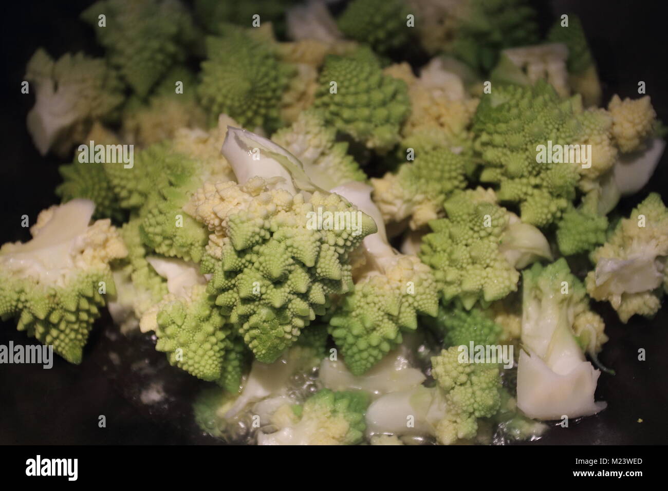 Roman cabbage hi-res stock photography and images - Alamy