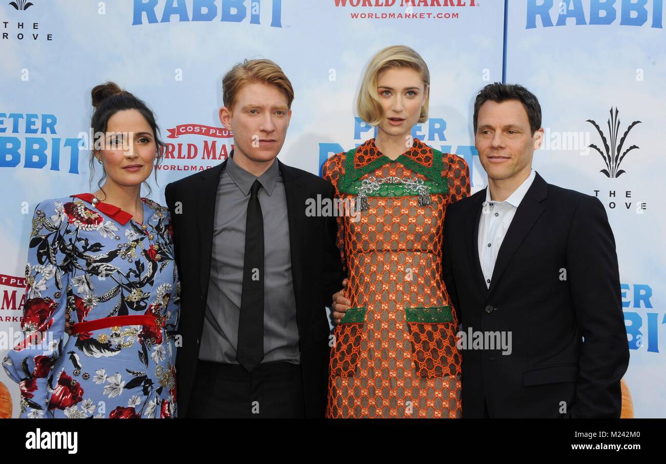 Elizabeth gluck hi-res stock photography and images - Alamy