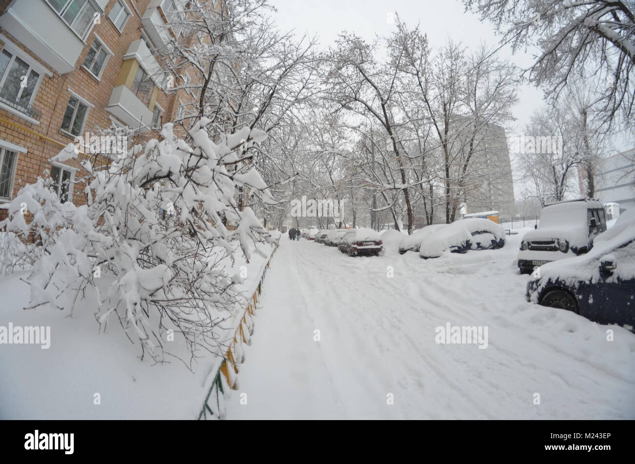 Record snowfall in Moscow. For these days in Moscow, more rain fell ...
