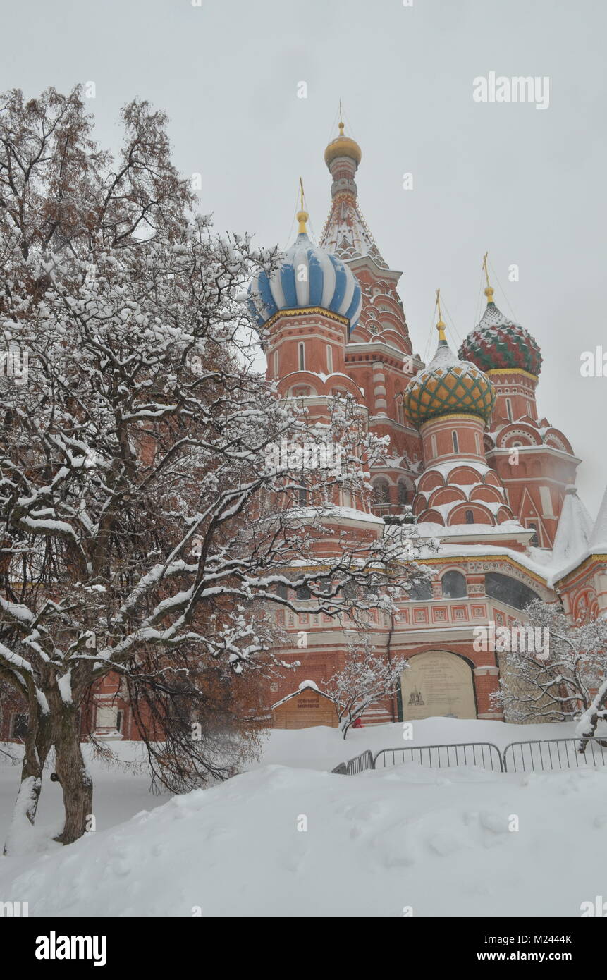 Record snowfall in Moscow. For these days in Moscow, more rain fell ...