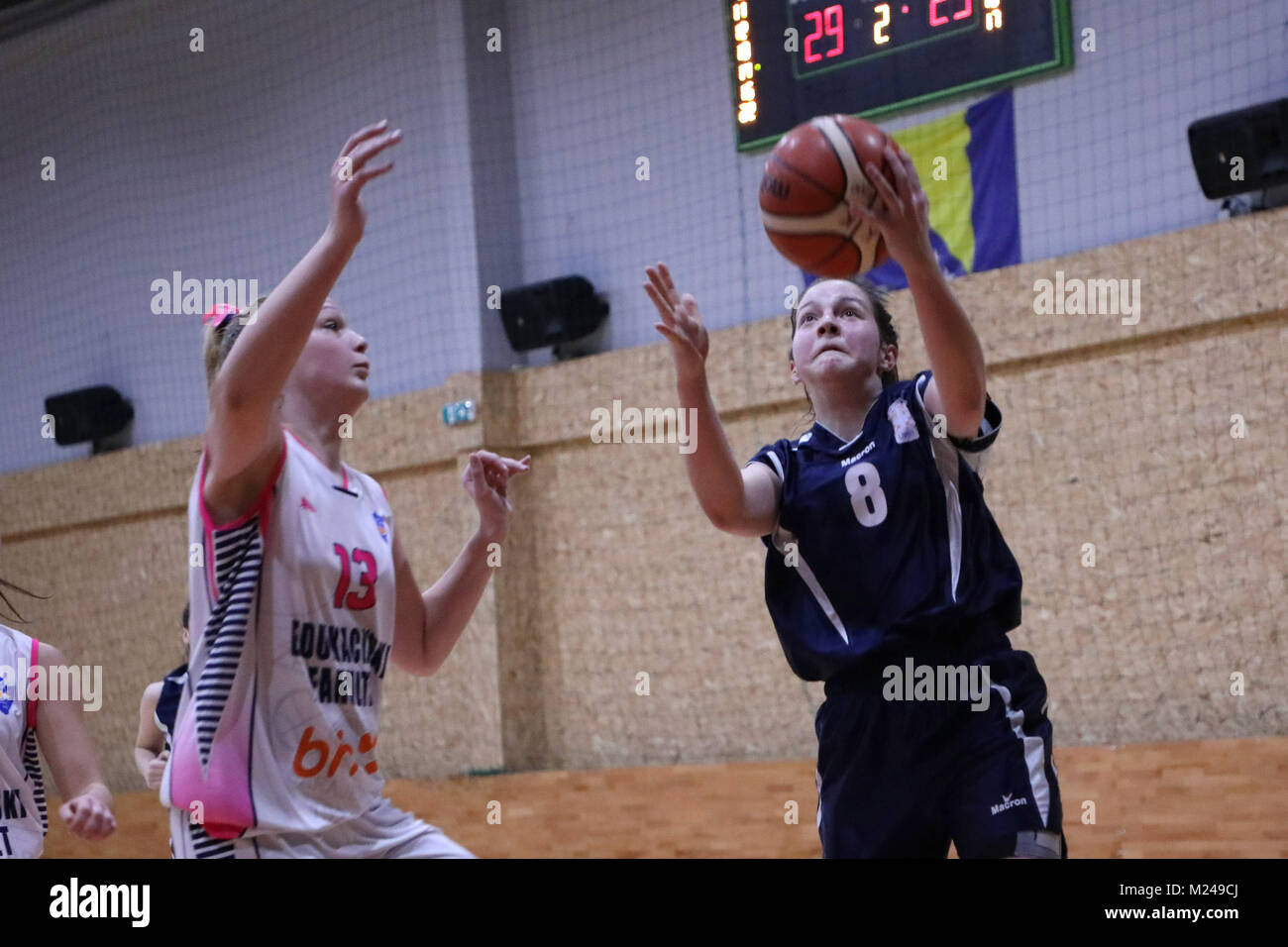 Sarajevo, BiH. 4th Feb, 2018. Marija Maja Pavic (R) of Livno goes up to ...