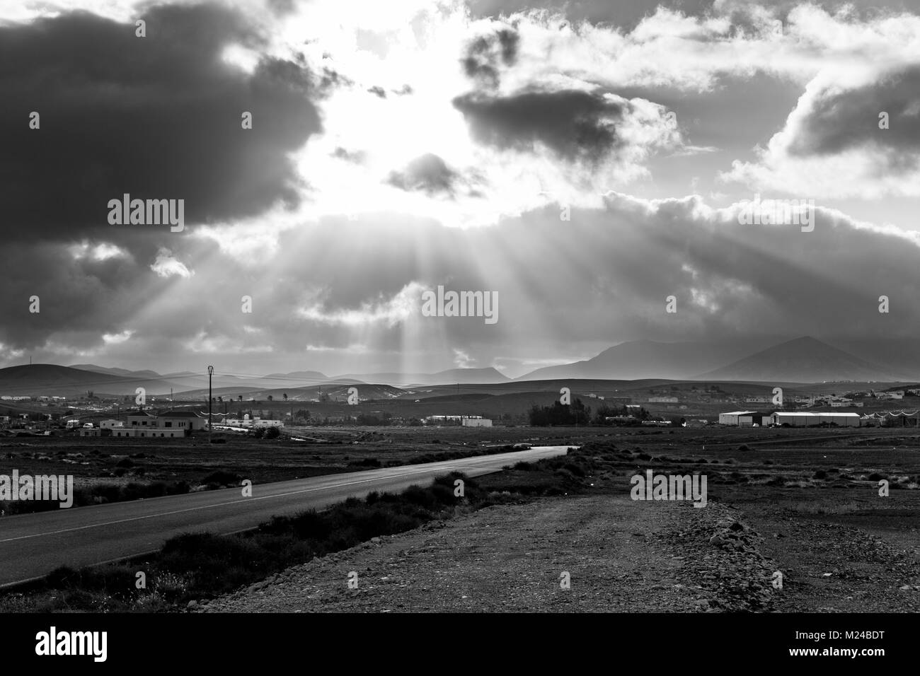 Spring landscape sun Black and White Stock Photos & Images - Alamy