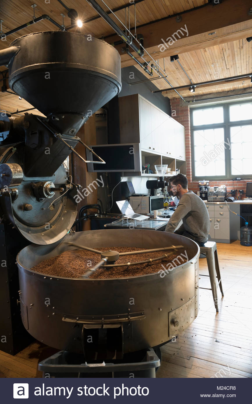 Roaster image hi-res stock photography and images - Alamy