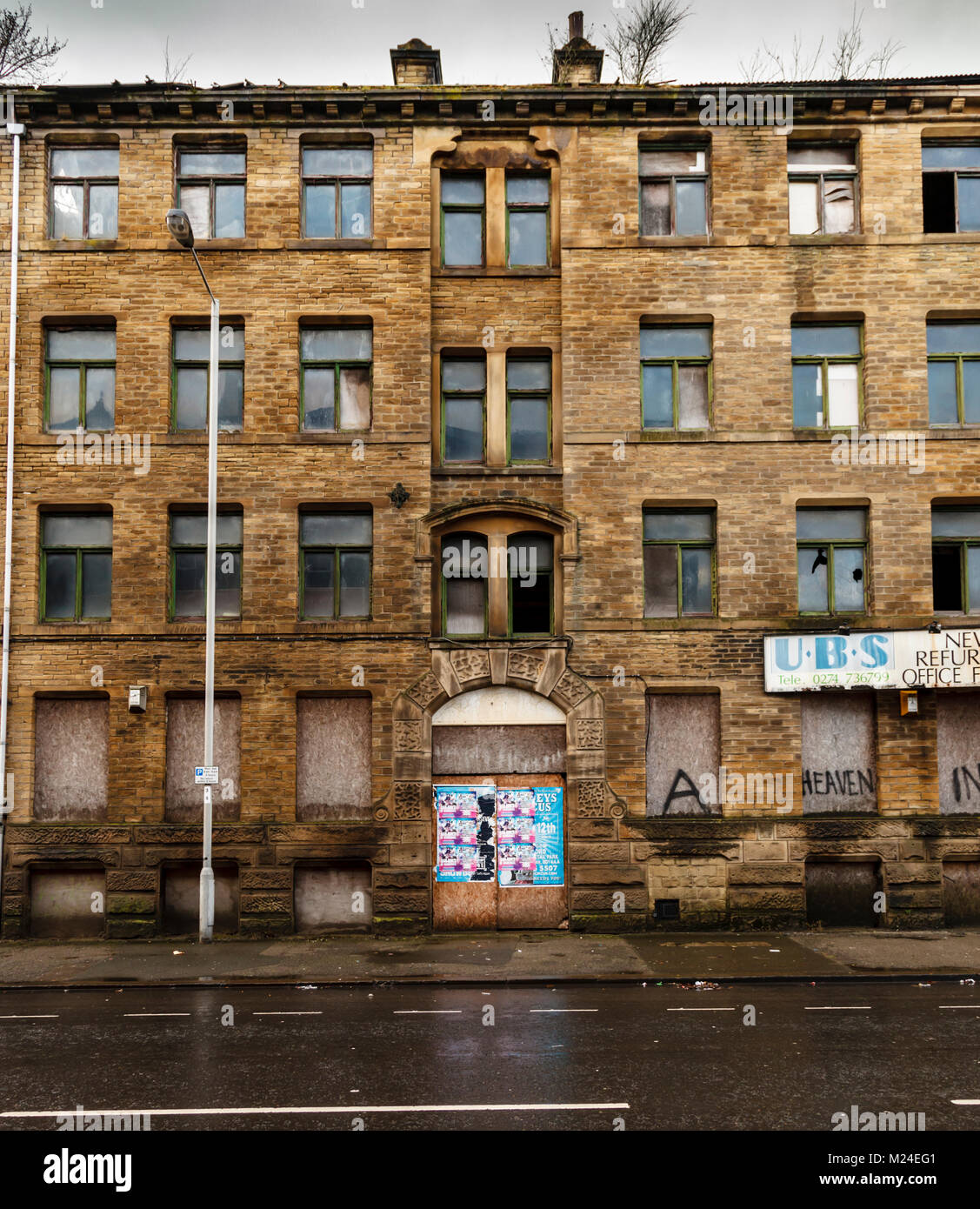 Mill buildings along Sunbridge Road, Bradford Stock Photo - Alamy