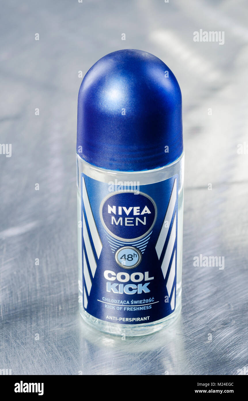 Deodorant Advert High Resolution Stock Photography and Images - Alamy