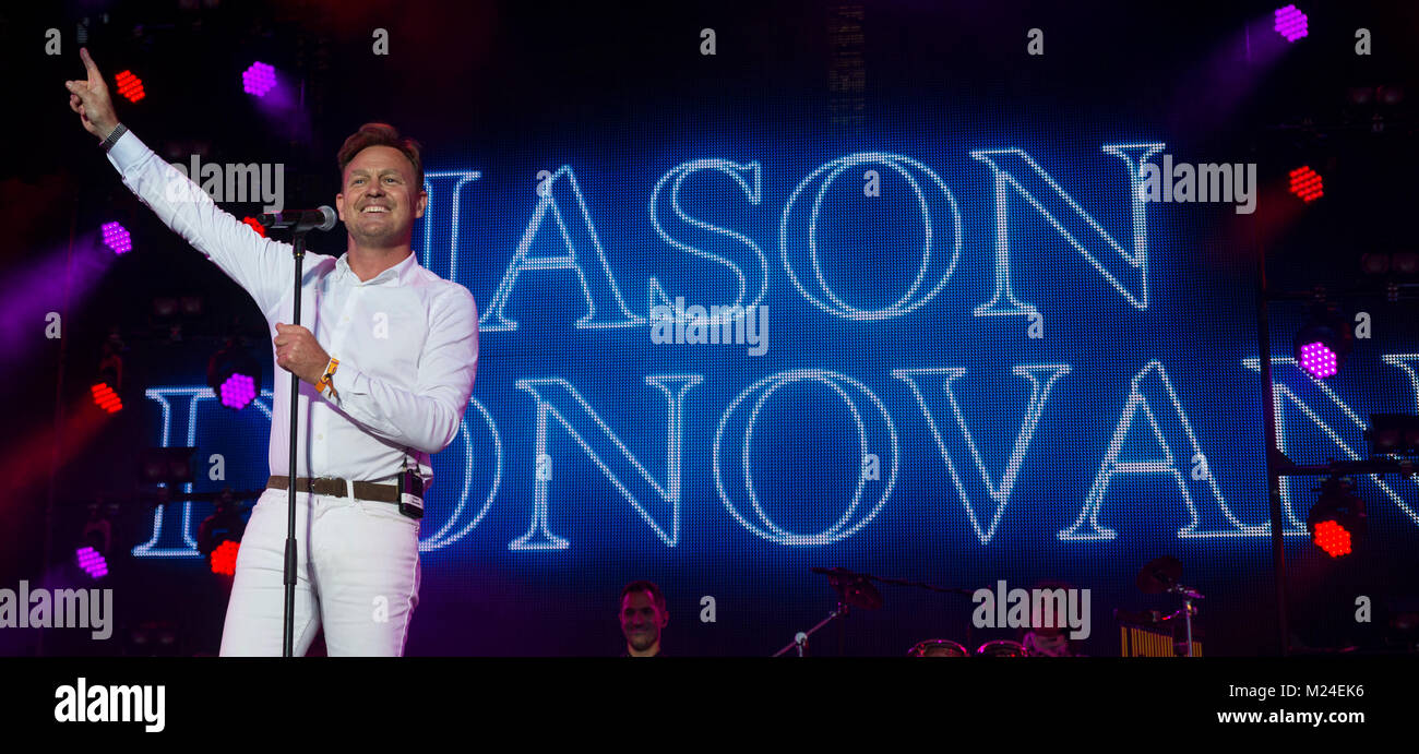 Jason donovan 80s hi-res stock photography and images - Alamy