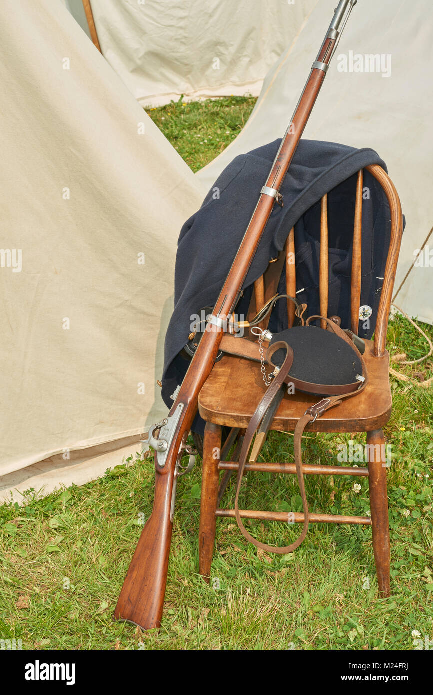 American Civil War Springfield 1861 rifled infantry soldier's weapon ...