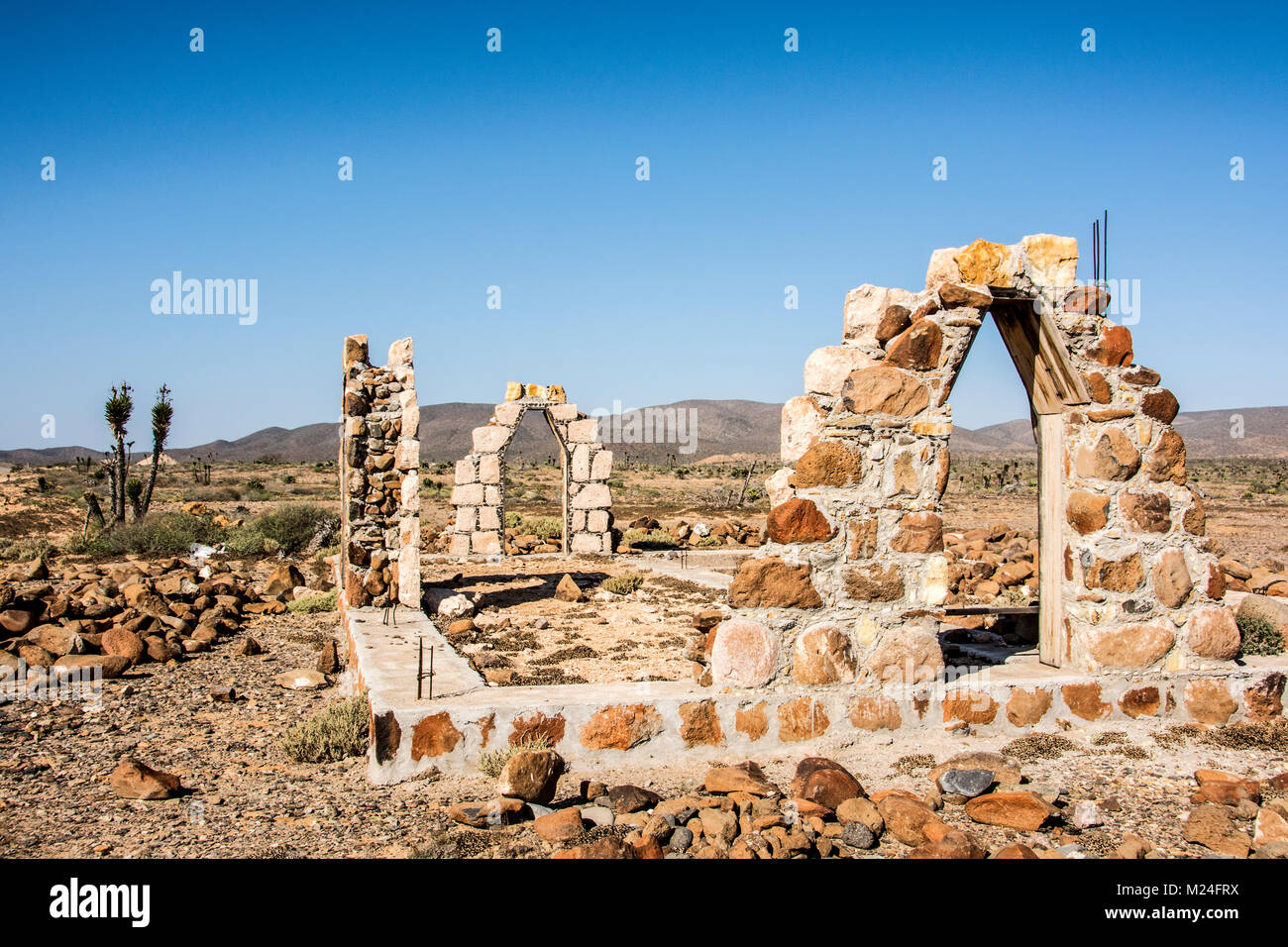 Uncompleted building hi-res stock photography and images - Alamy