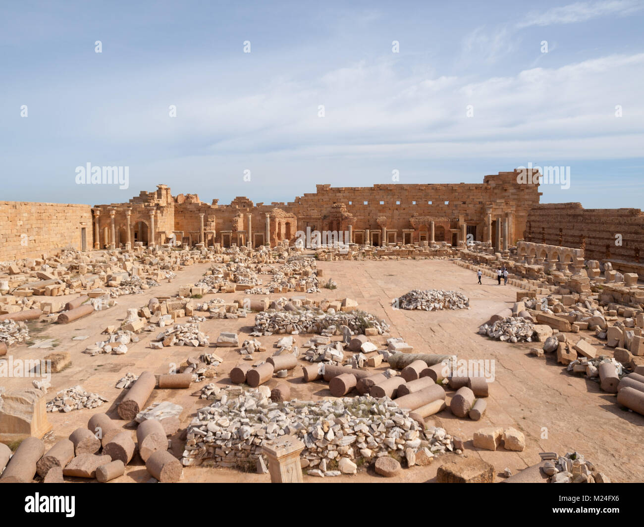 Scattered ruins hi-res stock photography and images - Alamy