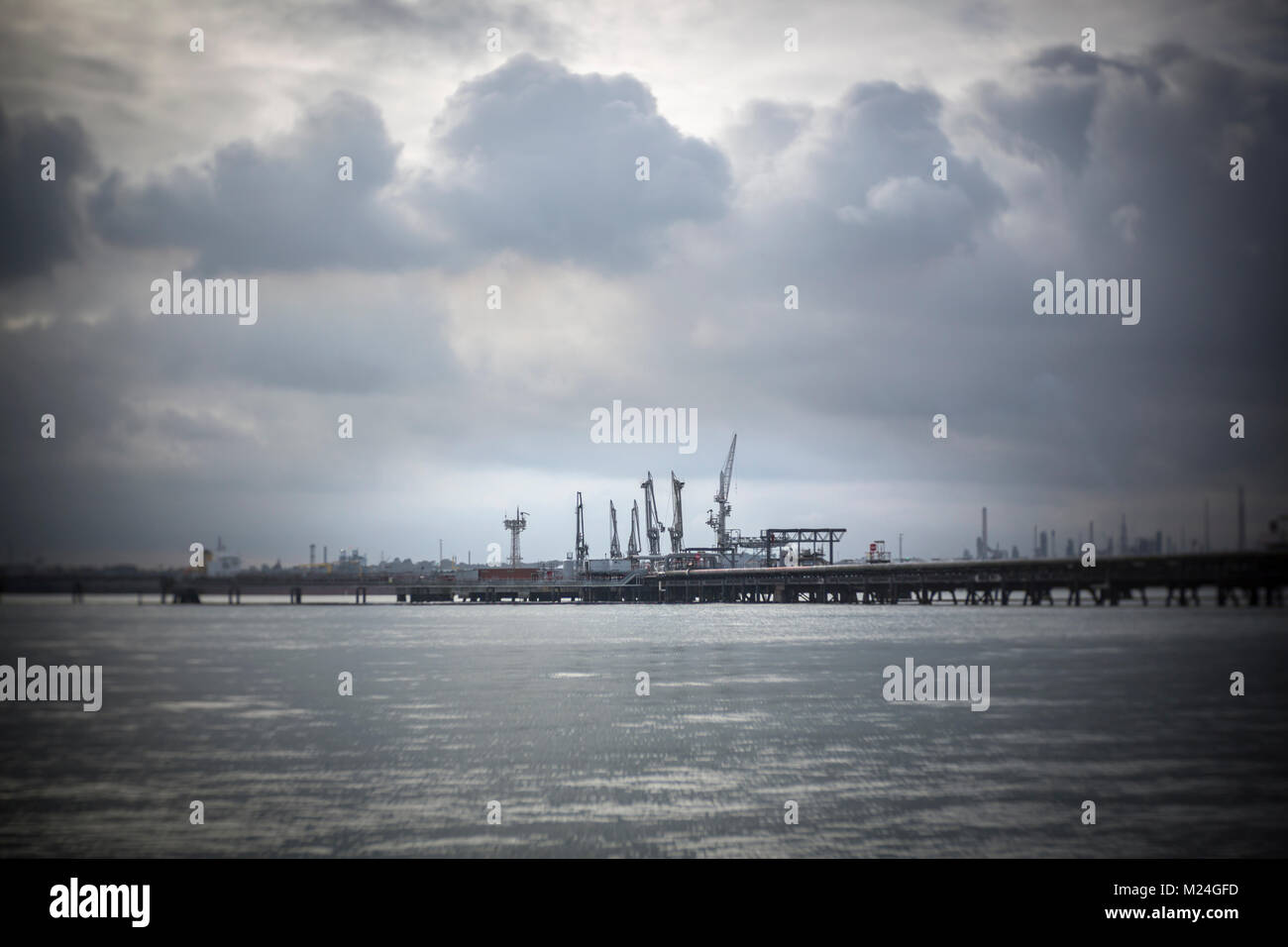 Oil jetty hi-res stock photography and images - Alamy