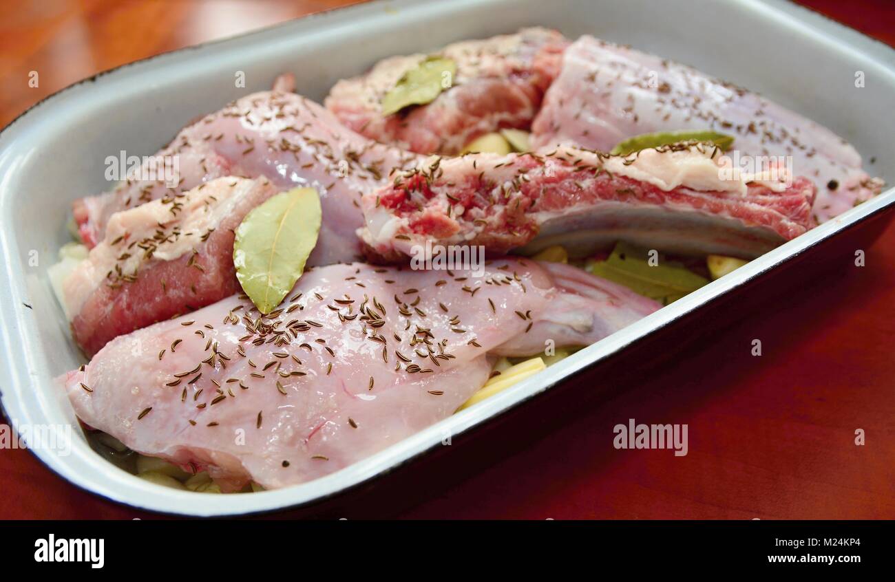 Rabbit cooking cook hi-res stock photography and images - Alamy