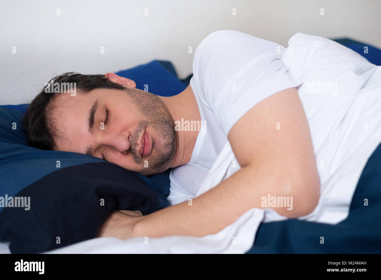 Sleep and relax hi-res stock photography and images - Alamy