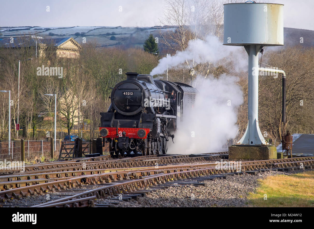 Black five locomotive hi-res stock photography and images - Alamy