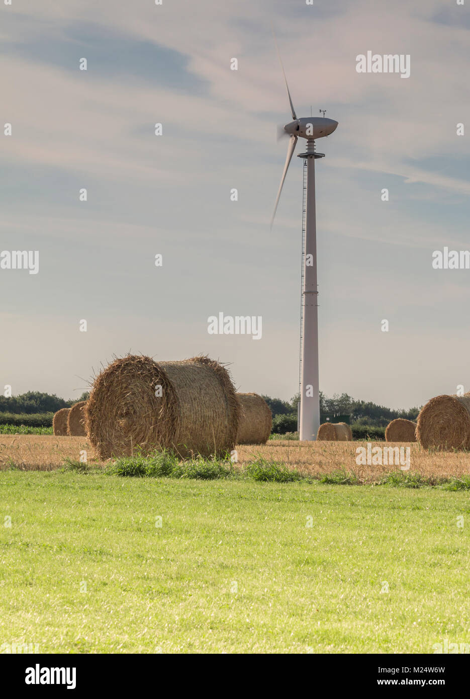 Rural landscape showing lakes hi-res stock photography and images - Alamy