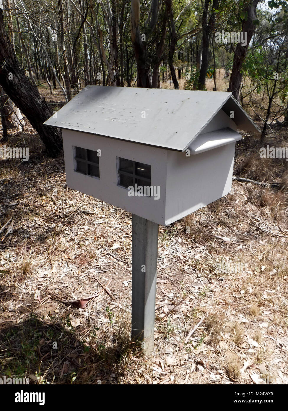 Australian letter box hi-res stock photography and images - Alamy