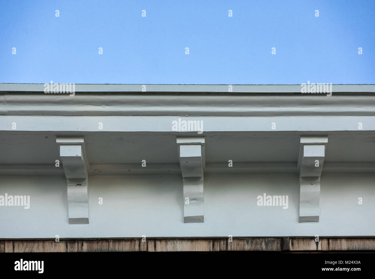 Decorative cornice hi-res stock photography and images - Alamy