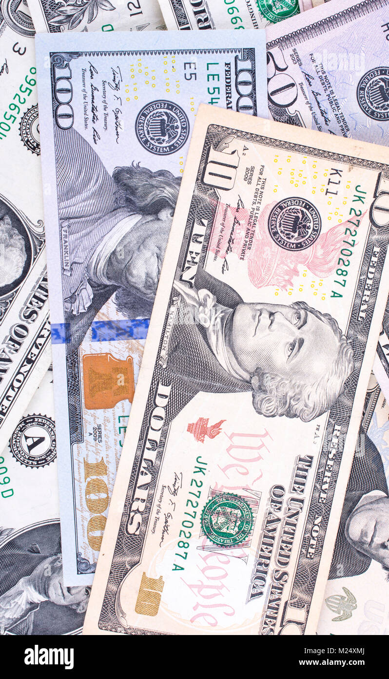 American one hundred dollar bill hi-res stock photography and images ...