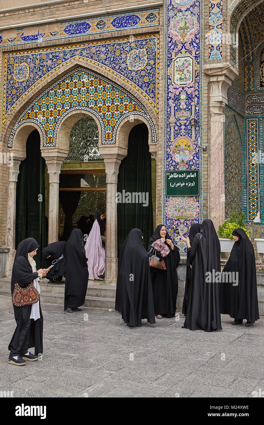 Stand with iranian women hi-res stock photography and images - Alamy