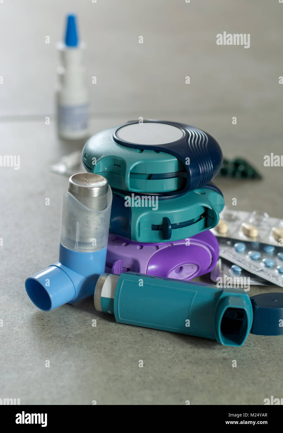Pills and inhalers for asthma, bronchitis, lungs diseases, first aid ...