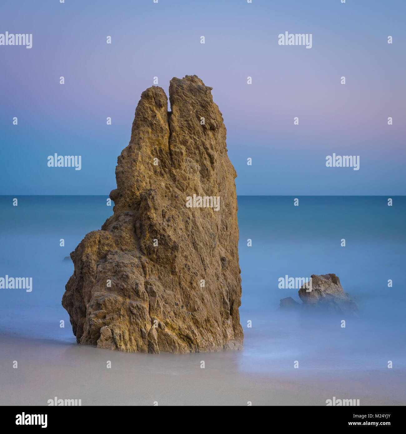 Tall rock formation hi-res stock photography and images - Alamy