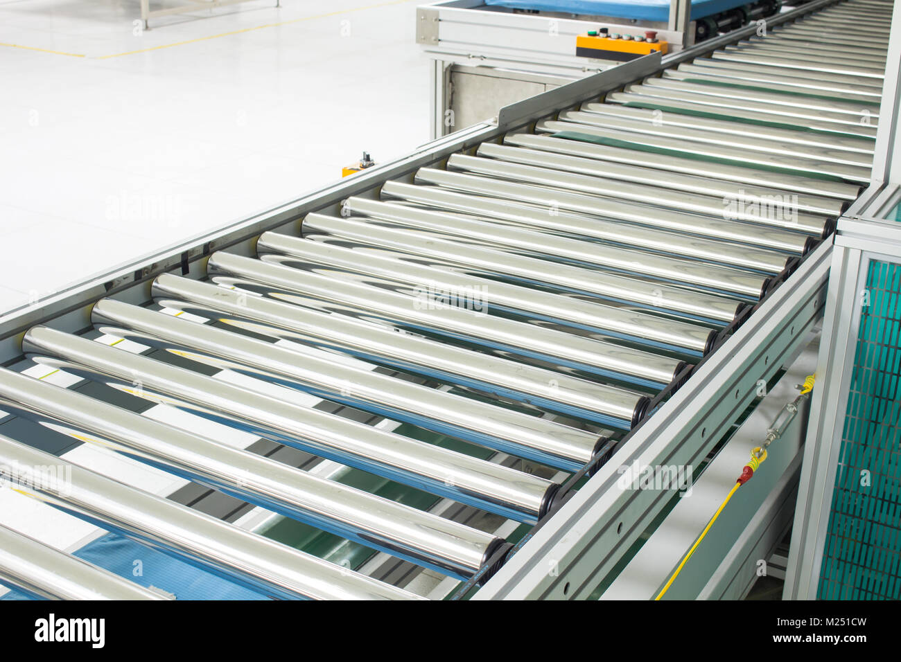 The conveyor chain, and conveyor belt on production line set up in ...