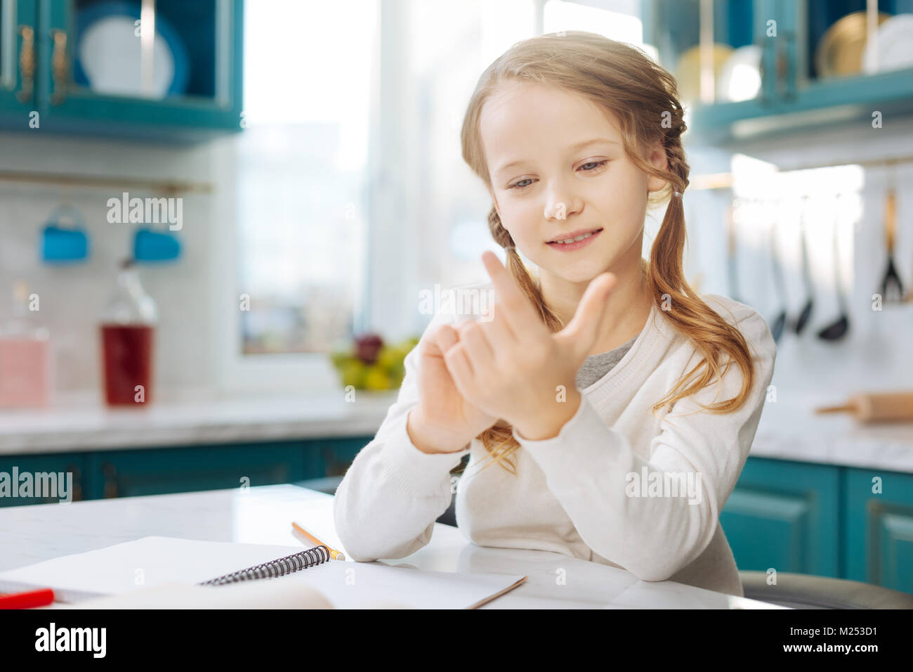 Counting skills hi-res stock photography and images - Alamy